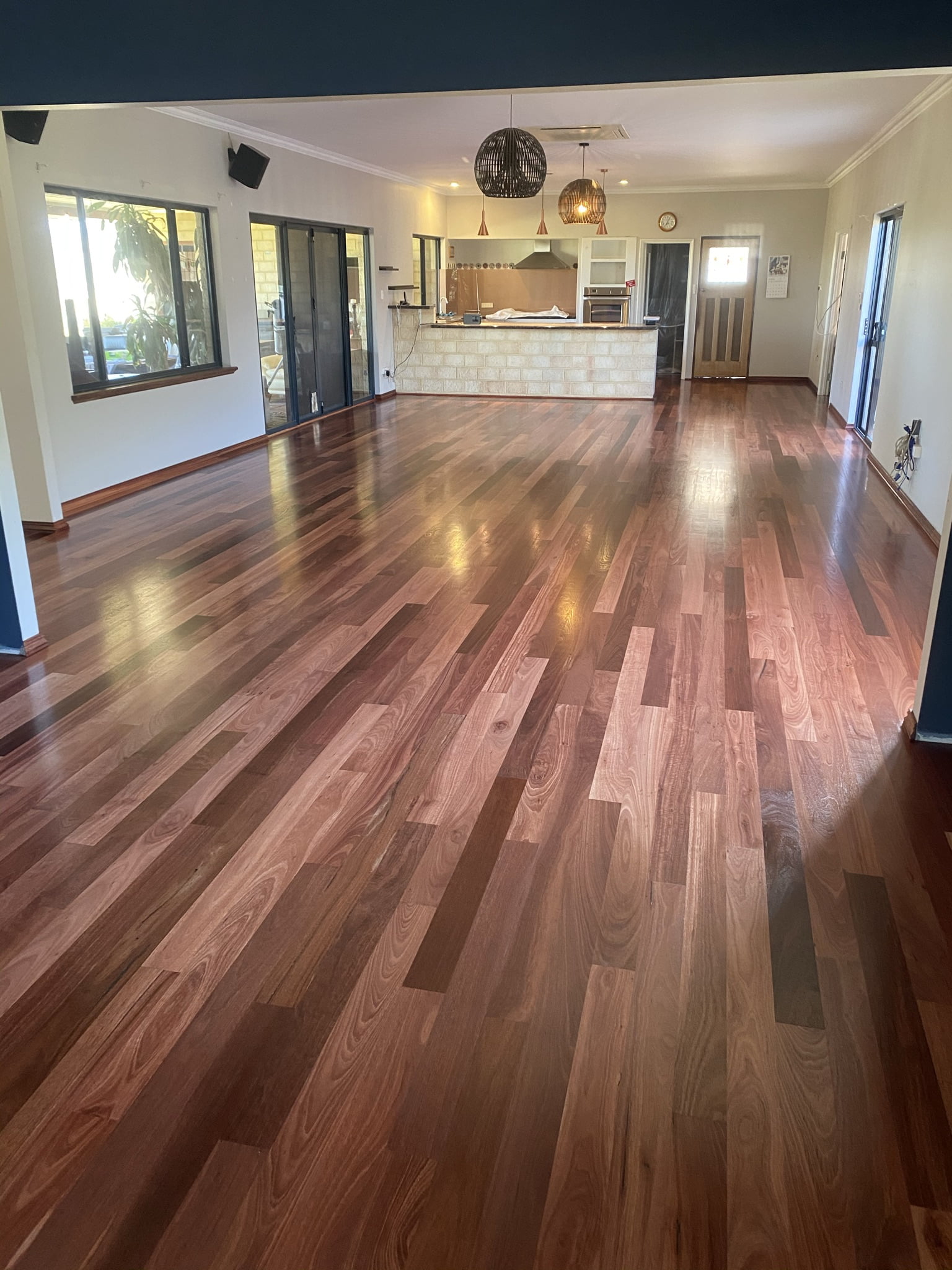 Tips On Selecting Natural Timber Flooring - Mayfair Building Group
